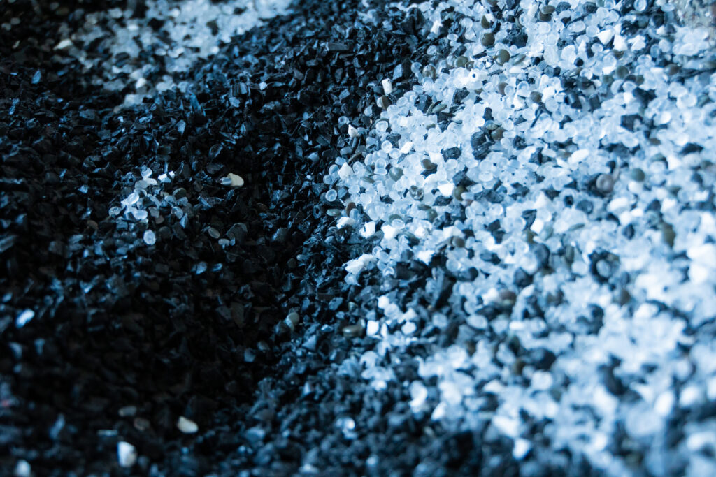 What Are the Advantages of Plastic Injection Molding? - The Minco Group